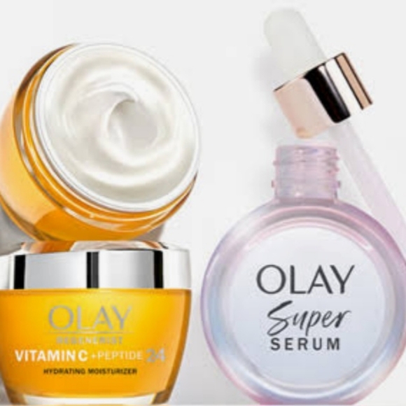 OLAY | Skincare | Nwt Olay Two Full Pc Regenerist Vitamin C Peptide 24 Super Serum Day 5in ...
